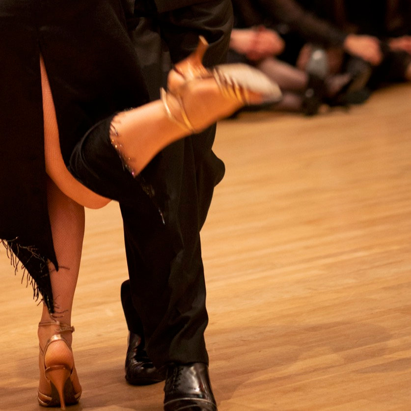 INTERMEDIATE TANGO | Sintonía | Tango School