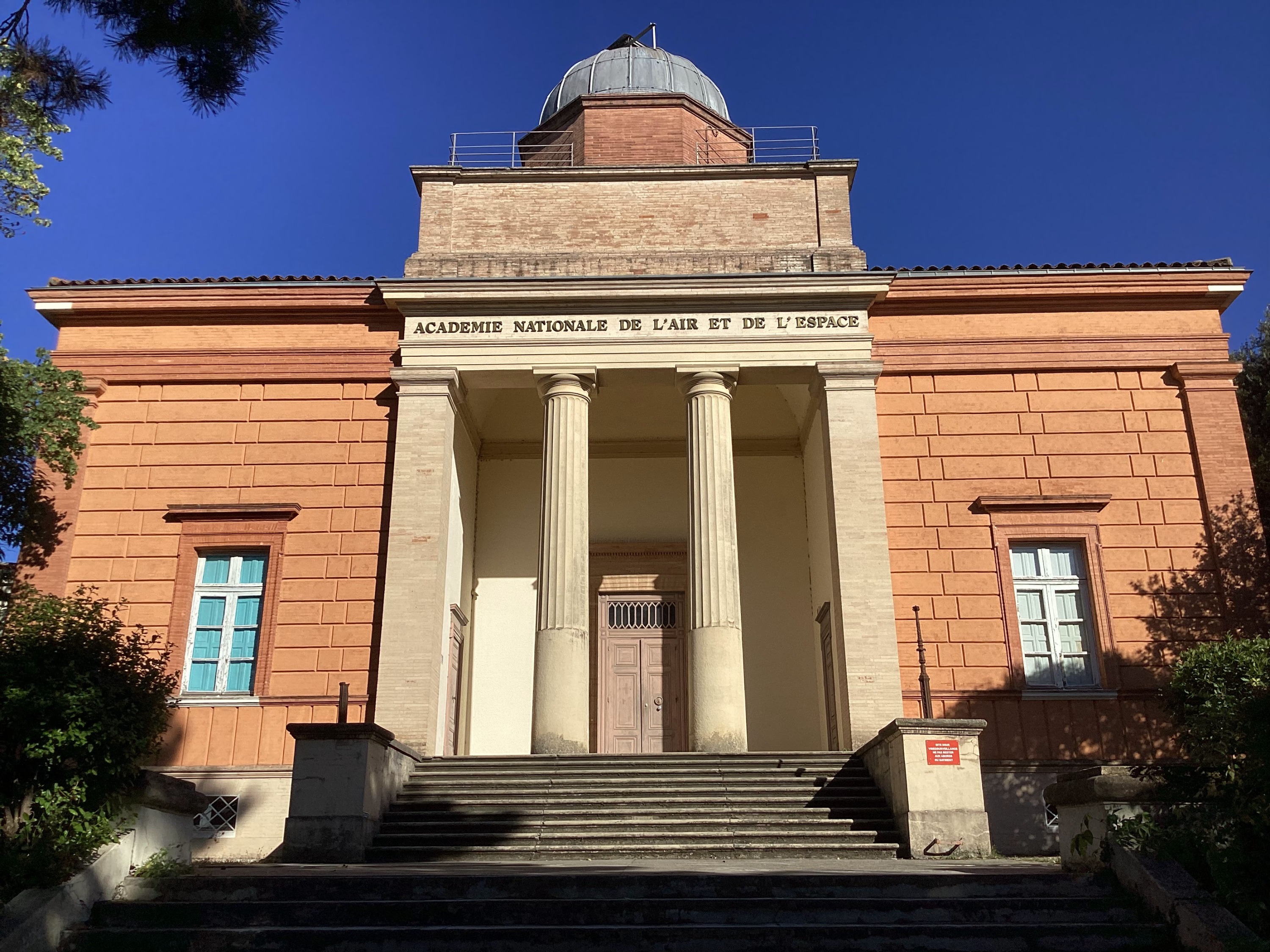 The Toulouse Jolimont observatory.