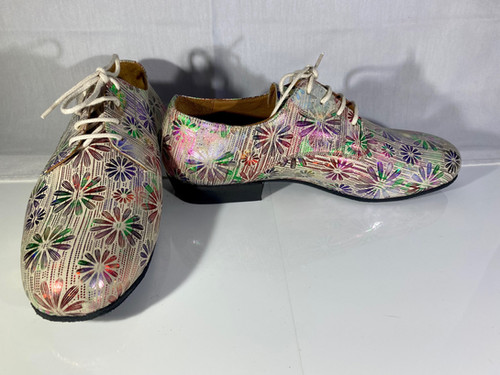 White Floral Multi Funky Flats | tengotangoshoes