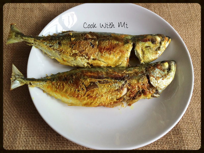 Fried Selar Fish with Hot & Spicy Sambal