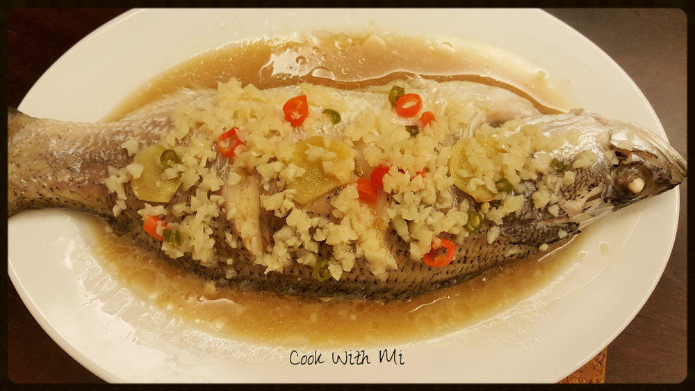 Thai Style Steamed Siakap Fish with Garlic & Lime