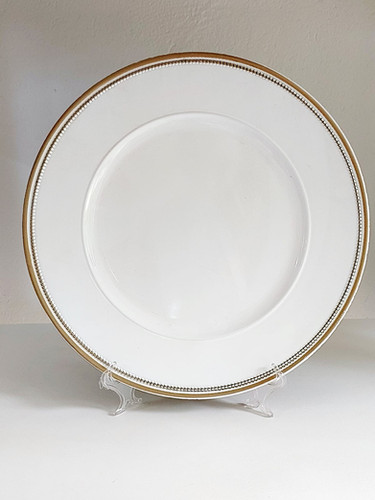 White underplate gold rim | Belle Doux Decor