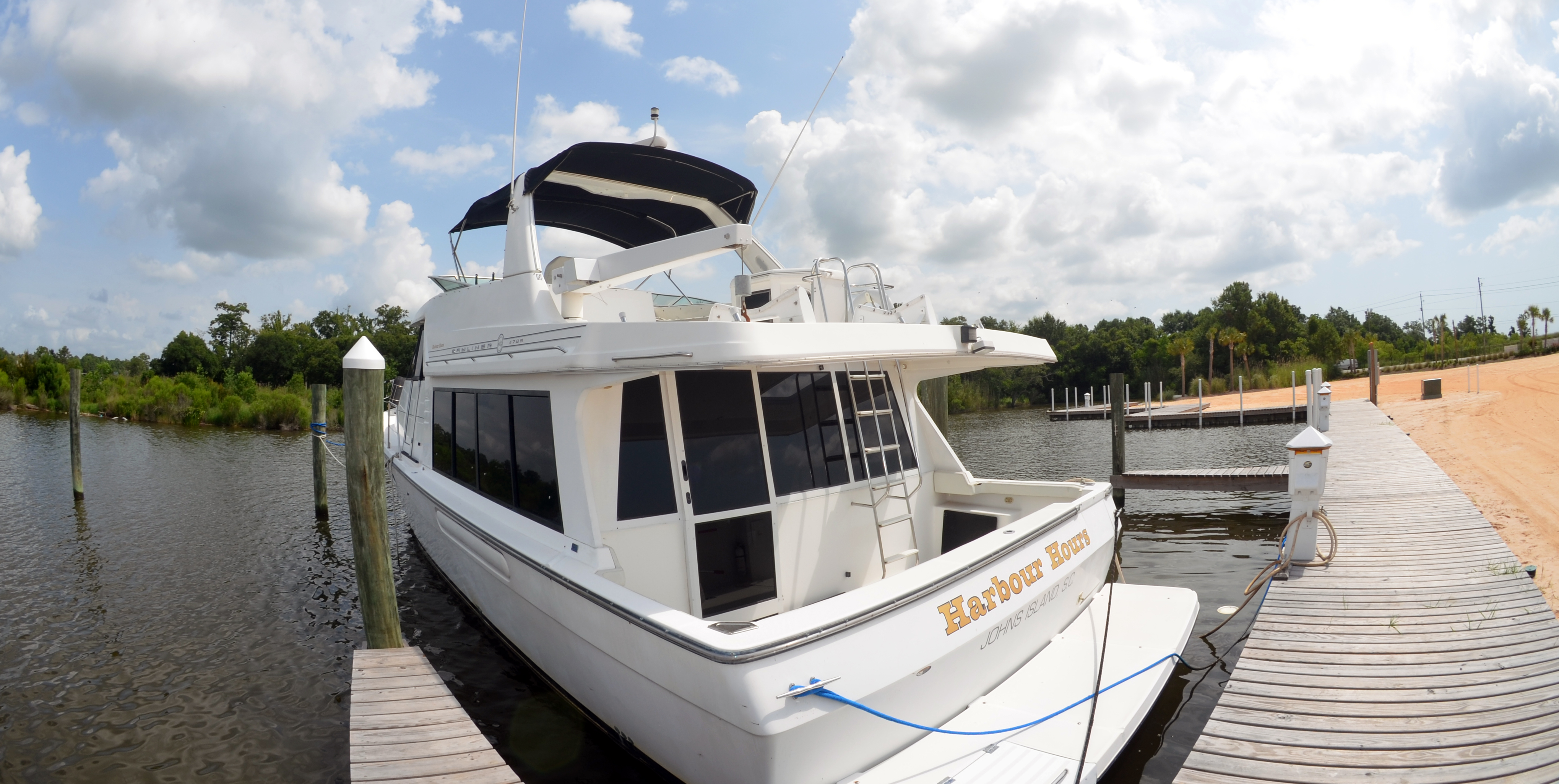 DOCKSIDE MARINA on DOG RIVER, Mobile, Alabama