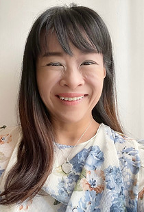 English with Miss Tracy | Miss Tracy | Hong Kong