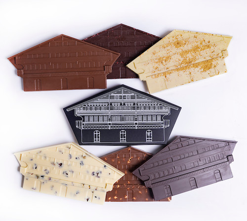 "My Swiss Chalet" Chocolate Bar | SWEET55
