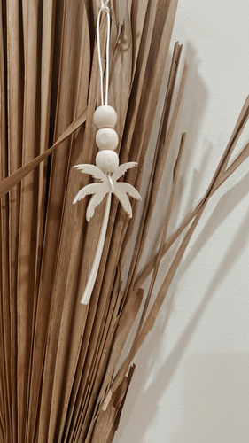 Palm Tree Hanging Diffuser | Ivy and Finn Designs