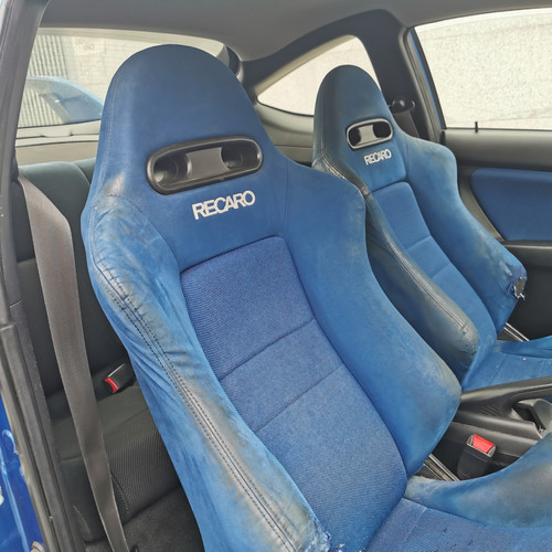 Integra DC5 Type R blue Recaros and door cards. | Choon's Motor Works