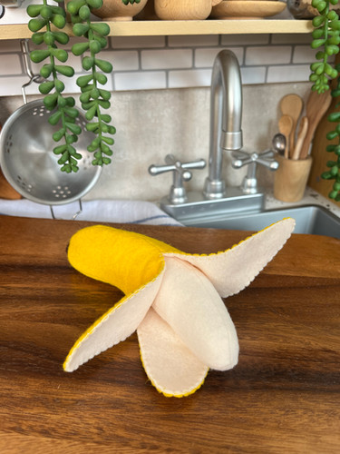 Felt Food Banana - Peelable | Kinder Cookhouse