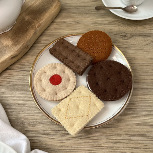 Felt Biscuit Selection Set of 5 | Kinder Cookhouse