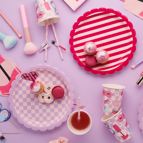 Checkerboard and Striped Paper Plates | OhMy! Creative