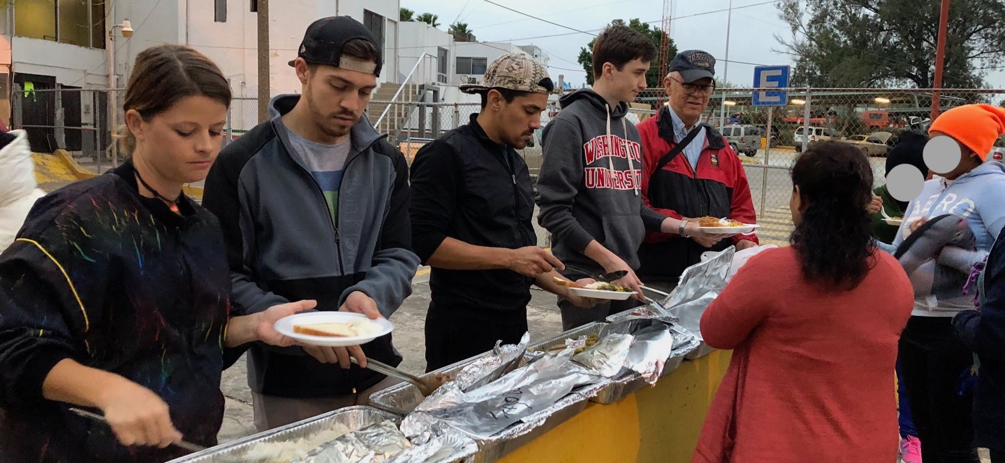 What motivates people to help? Volunteering at the Texas-Mexico border ...