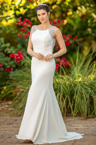 La Fiancée Win Aisha | lafiancee