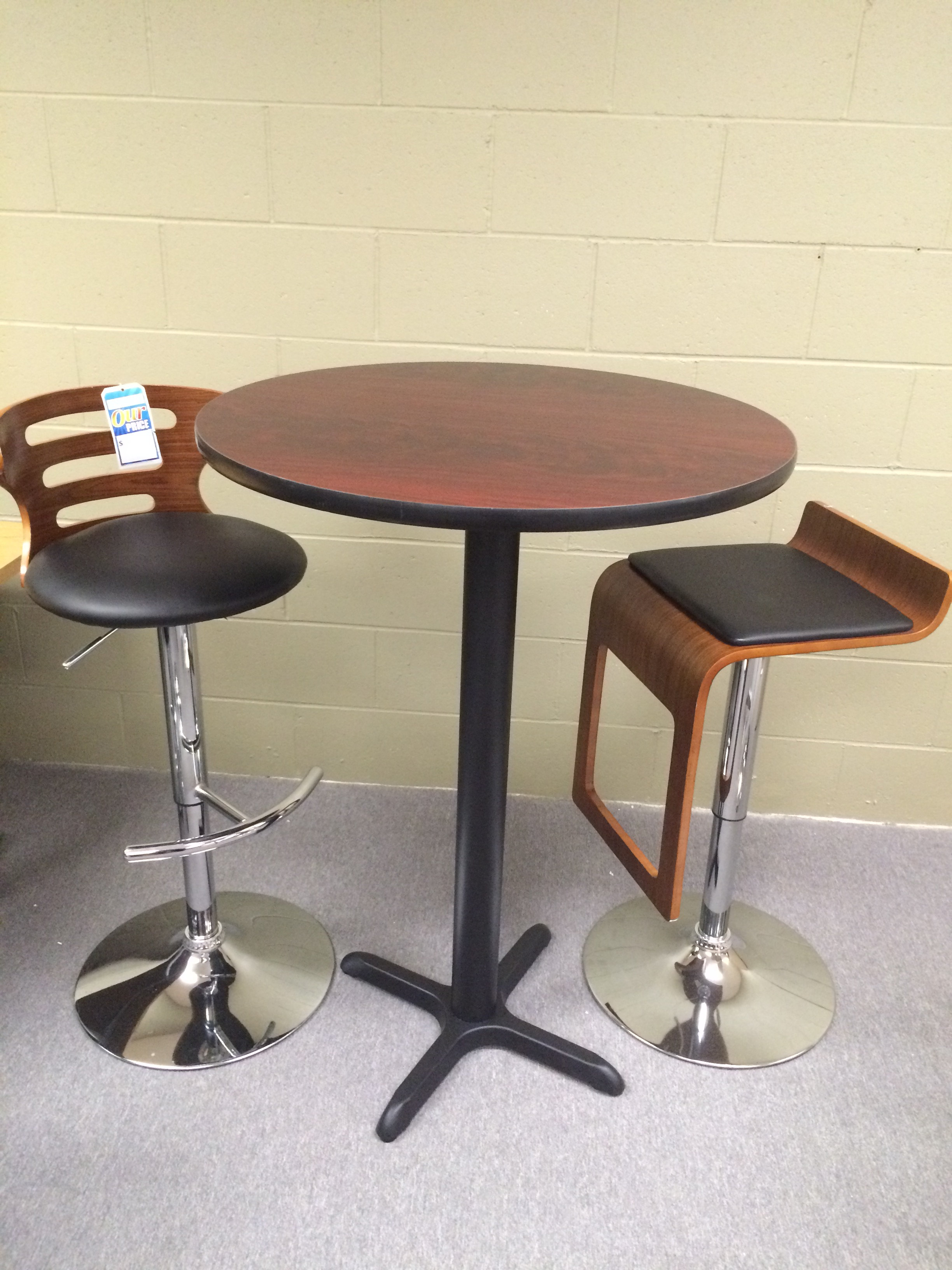 30" ROUND CAFE TABLE | office-furniture