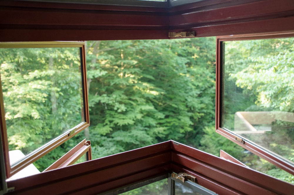 Frank Lloyd Wright 1857 - 1959