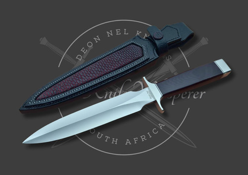 7½” Dagger - Maroon Micarta | Deon Nel Knives