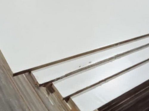 Melaminto Blockboard SF - 18mm | TokoPlywood.com