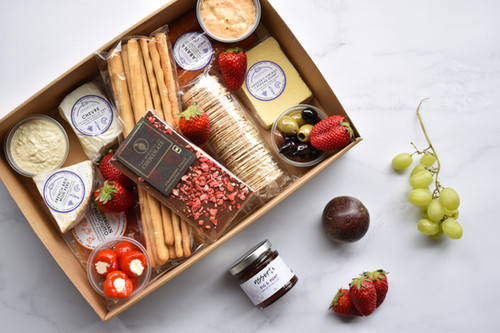 Spring Picnic Hamper/Grazing Box | themelbournedeli