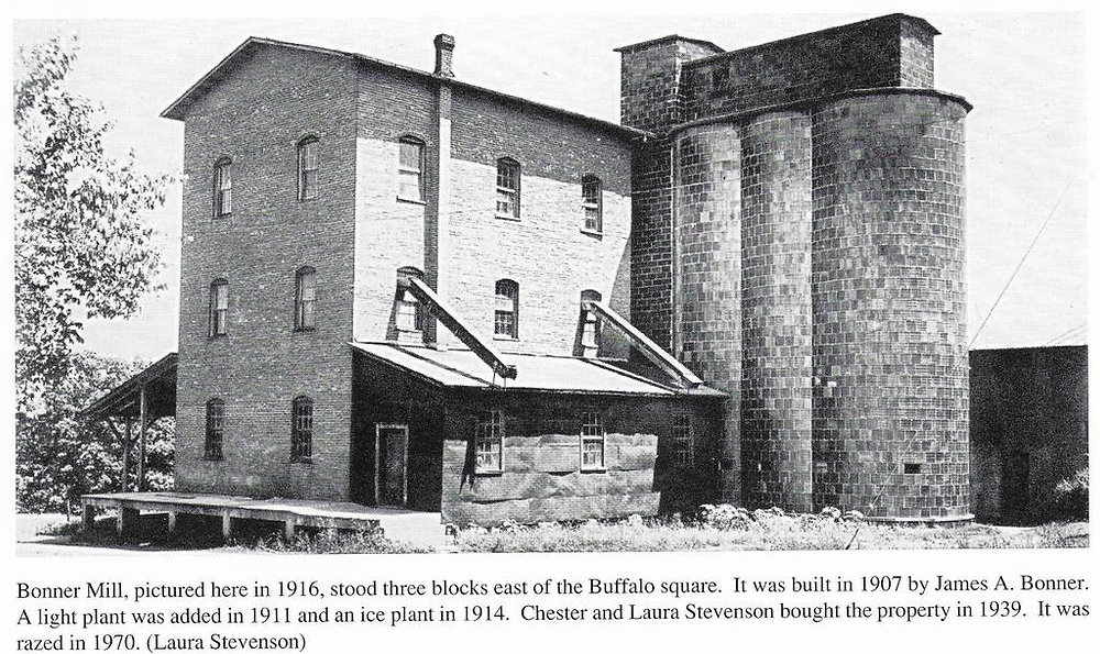 Lights in Buffalo, Mo.