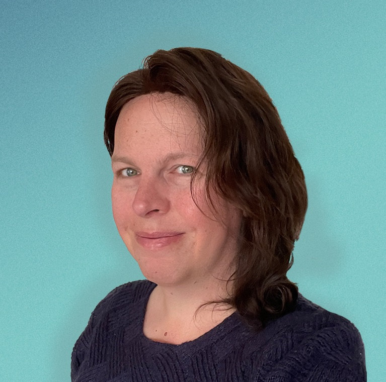 Women on Stage - Suzanne Daniels