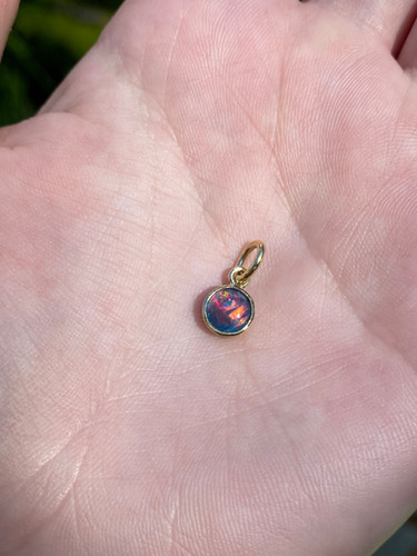 Vintage Solid 18k Yellow Gold Bezel Set Opal Charm | Parlay Jewelry