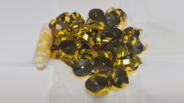 Kabuki Streamer (big) Metallic Gold by JL Magic | Magic Corner
