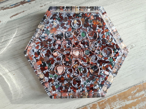 With red tiger eye & ruby in zoisite | Bright-Art Orgonite