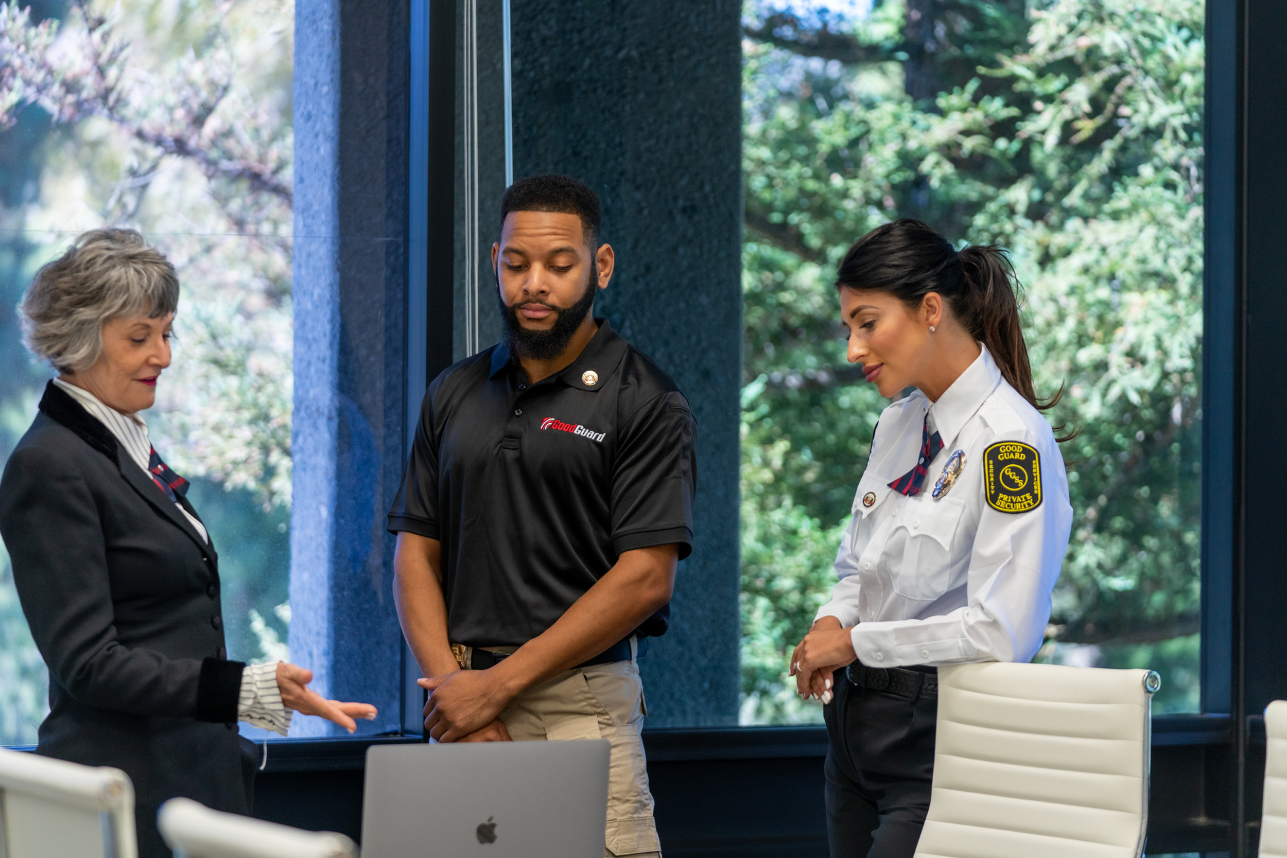 TOP Rated Security | Nationwide 24/7 Guard Services You Trust Local