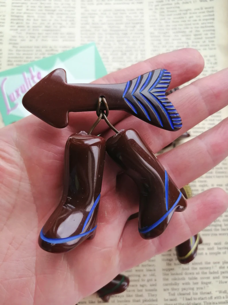 Cowboy Brooch Yee-Haw! Mini 1940s bakelite fakelite Western style | fab ...