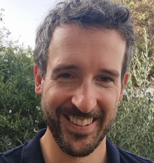 Azra & Energies | Medium