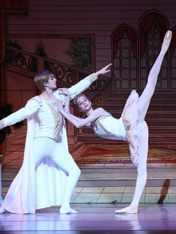 Home | Dallas Ballet Center