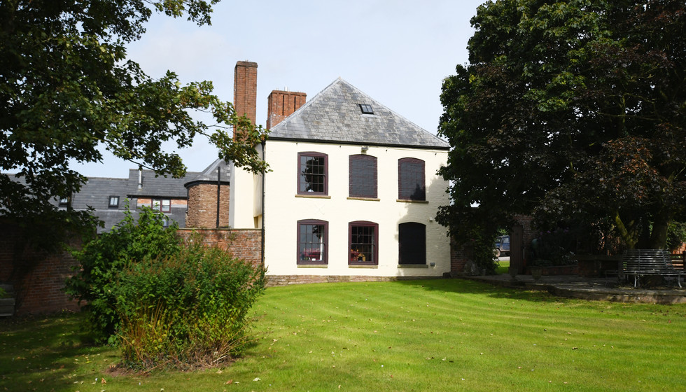 About Us | Grendon Manor Farm