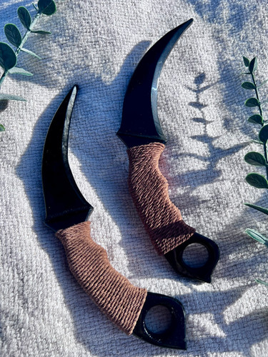 Obsidian Dagger | Gem Essentials