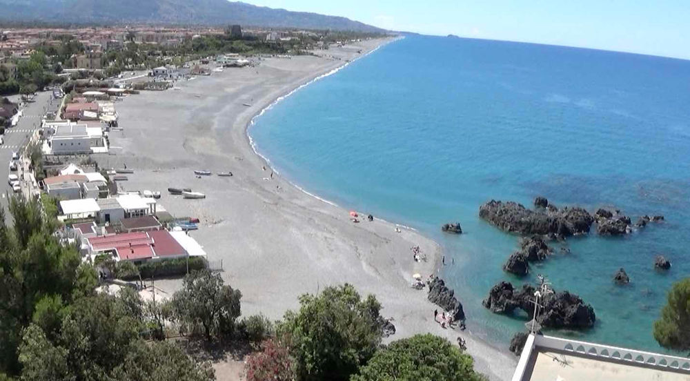 Salvare la scogliera Ajnella: un progetto di "Cara, vecchia Scalea”