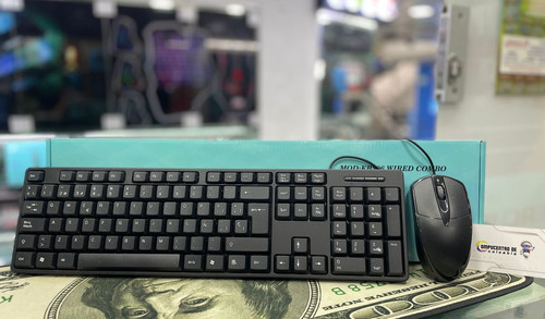 COMBO USB GENERICO 8810 | Compucentro de Colom