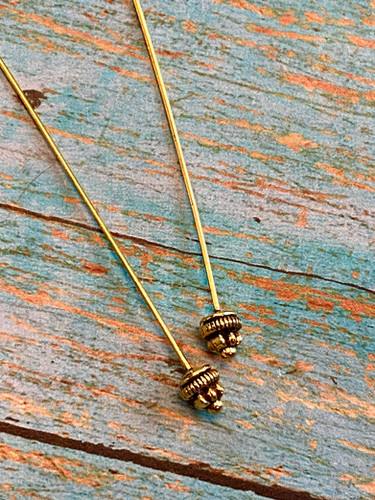 Double Coil Dot Fancy Head Pin | Jill MacKay Website