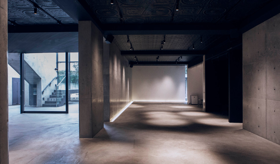 STUMP BASE 1F | STUMP BASE