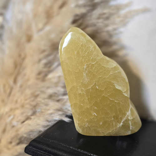 Lemon Calcite Freeform | Lapid Art