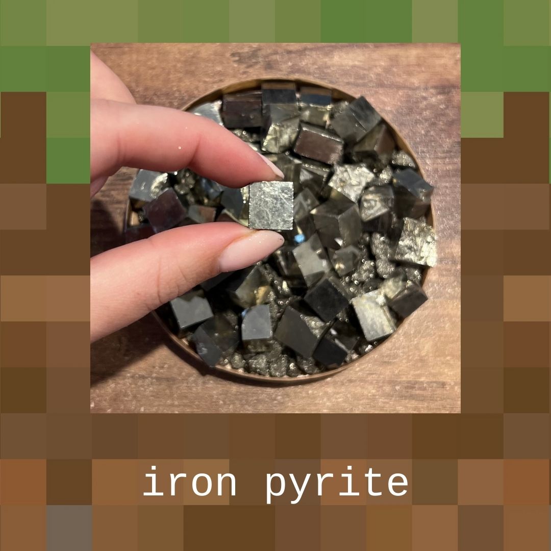 IDENTIFY YOUR MINECRAFT CRYSTALS