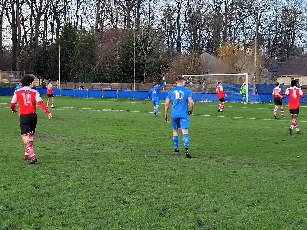 Heys slip to defeat at Padiham