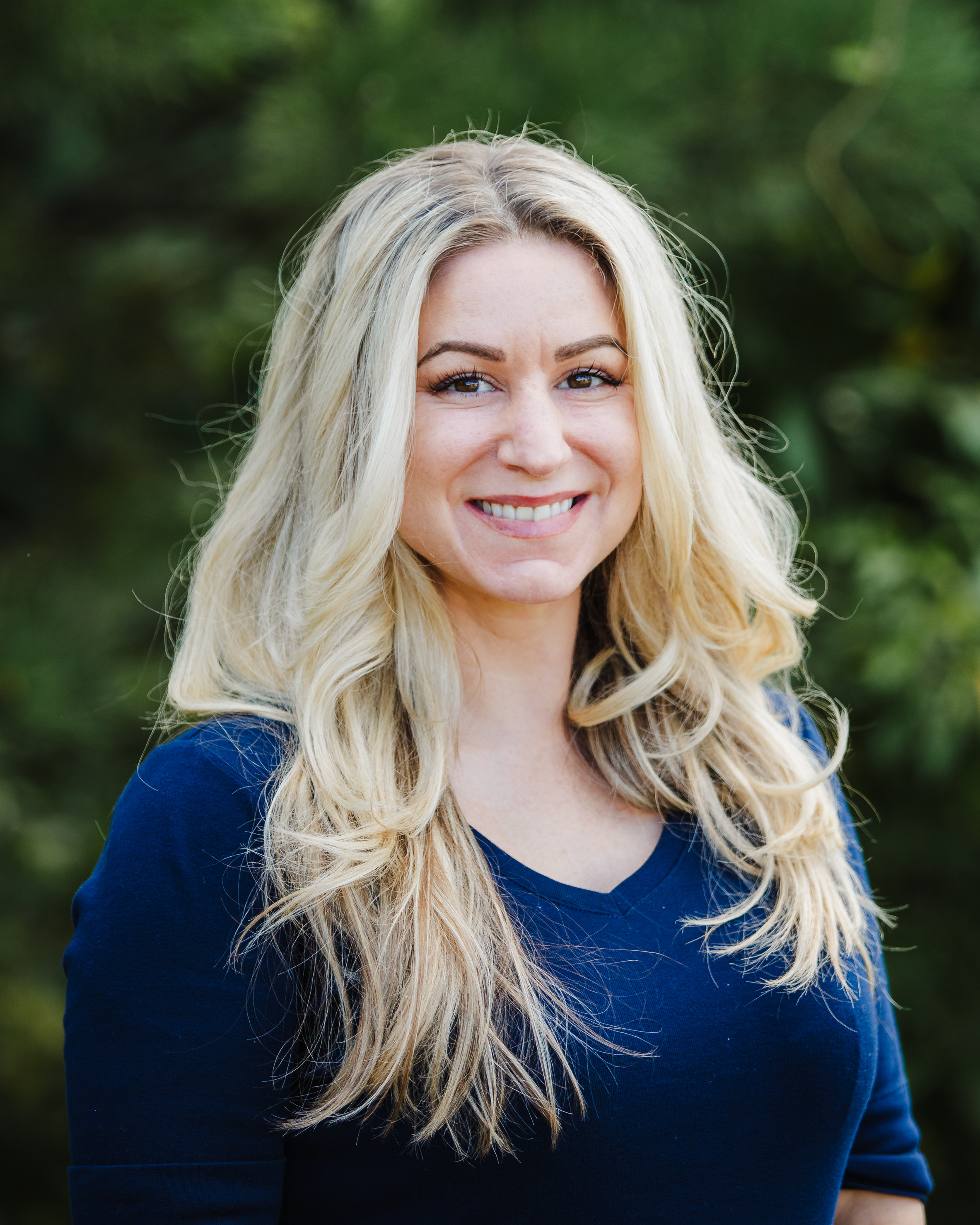 Sarah Thompson | Faculty