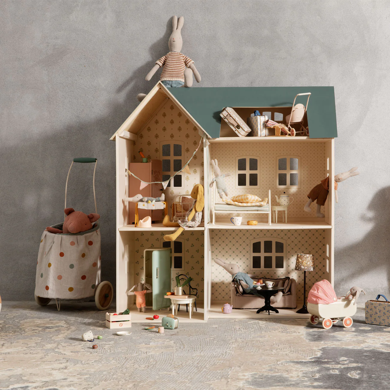 Maileg - House of miniature - Dollhouse | LittleFamilyProject