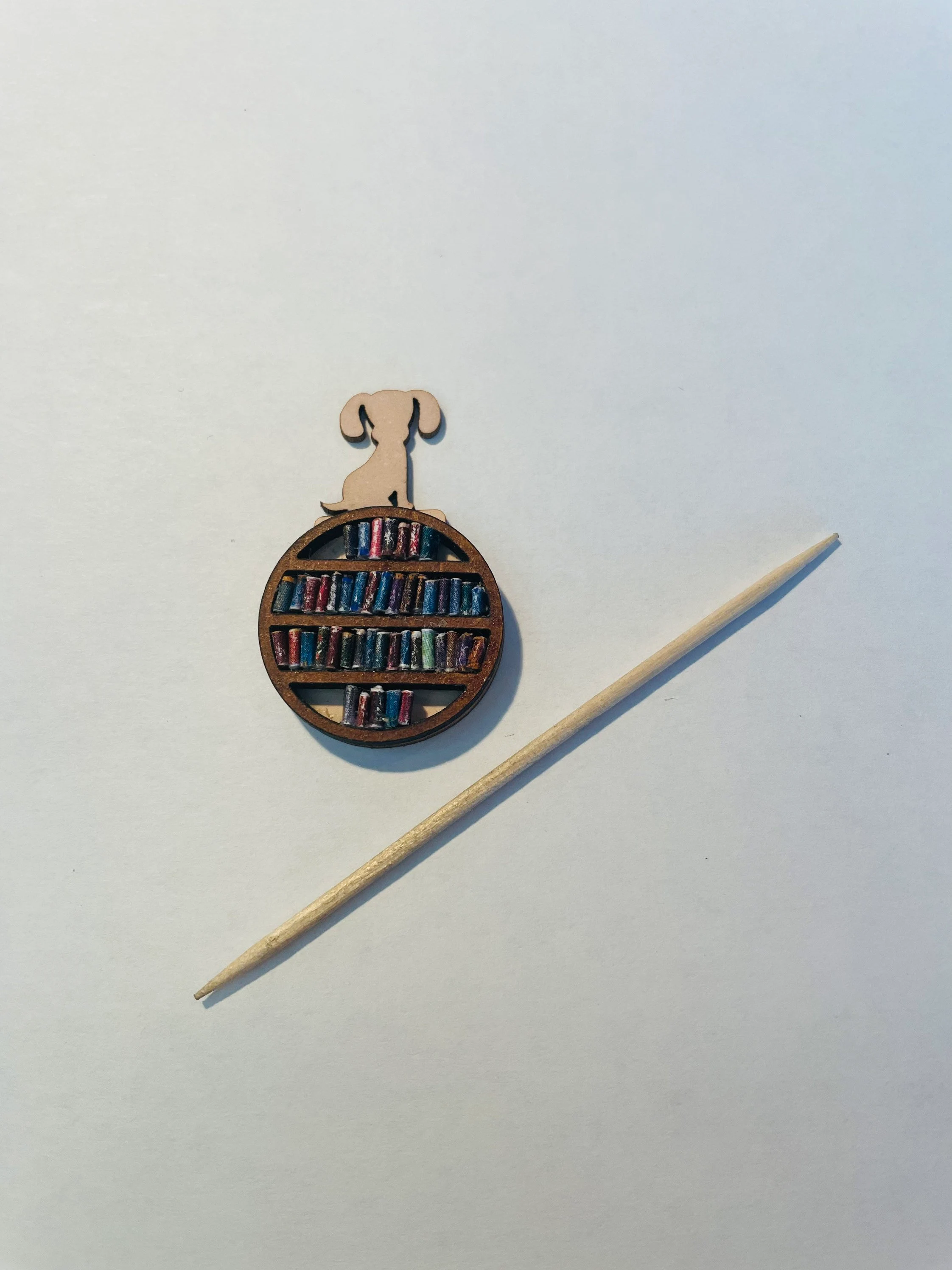 1/48th kit, dog full moon wall shelf, quarter scale | Raptoor Crafting