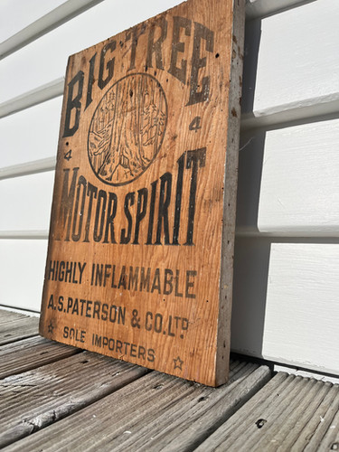 NZ Big Tree Oil Box End Panel | The Vintage Room