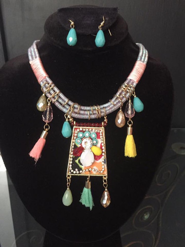 Collar azteca | CERES