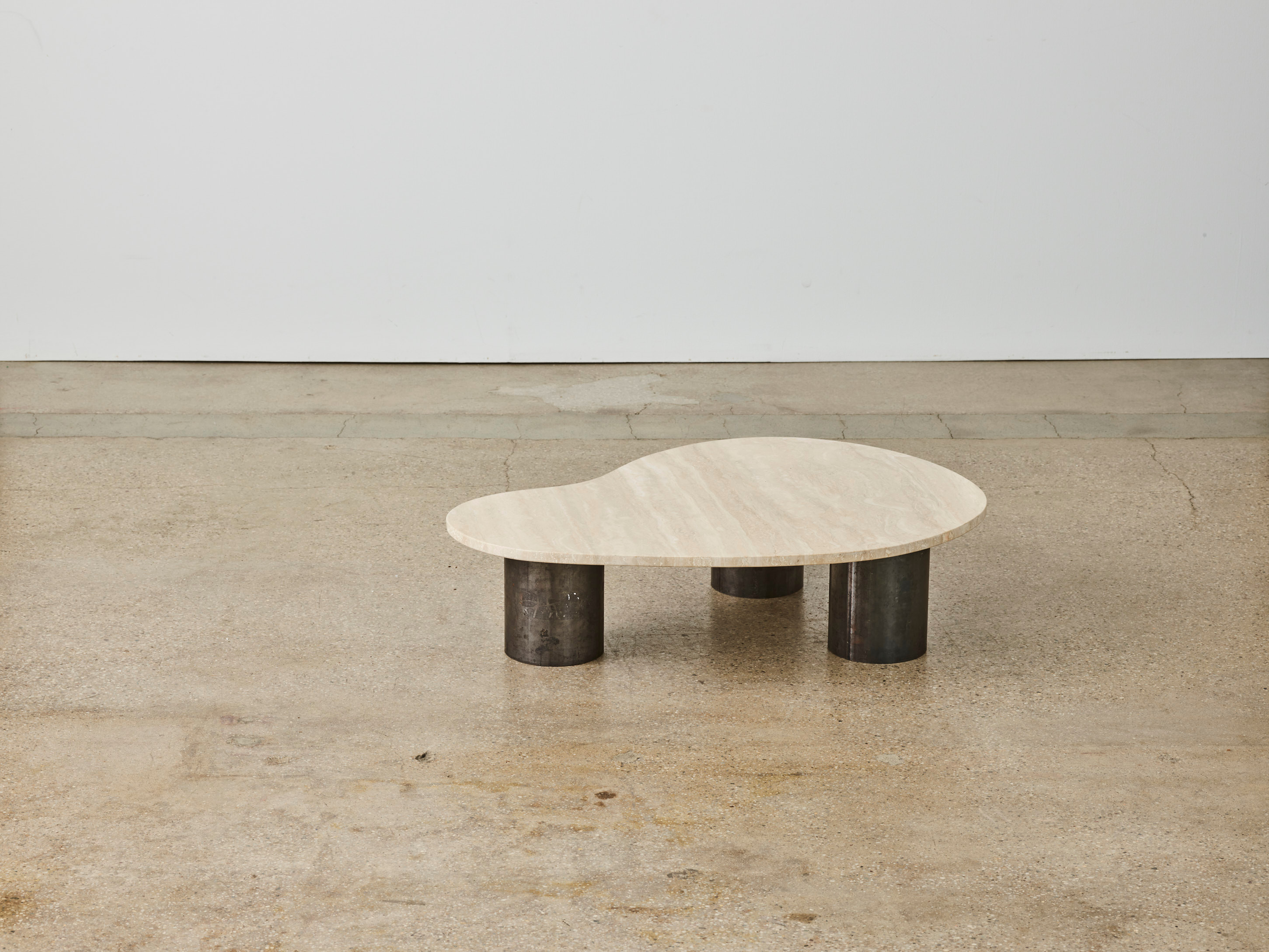Andrea Table by Umberto Bellardi Ricci | Galerie Liberté