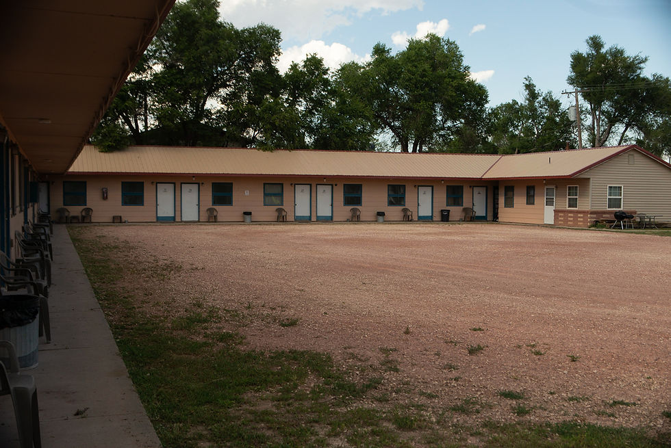 Rooms & Suites | Cowboy Inn