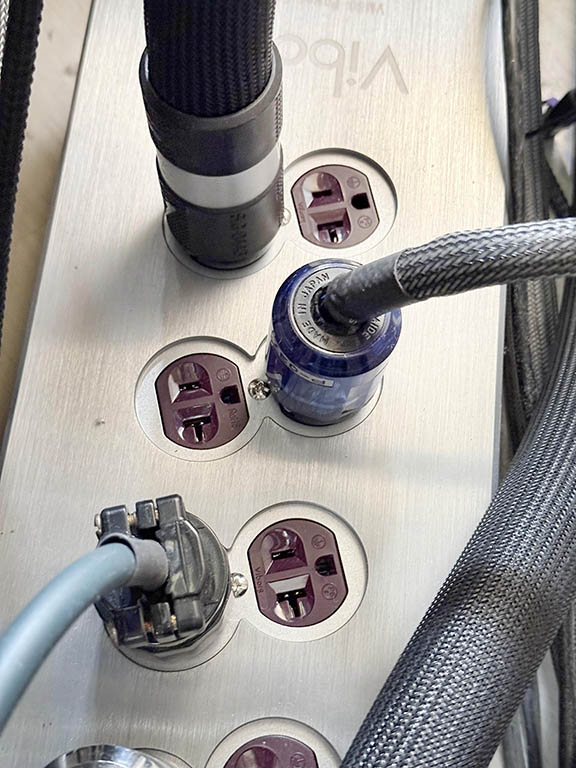 Viborg VM80 Silver電源濾波分佈器一個開心的意外