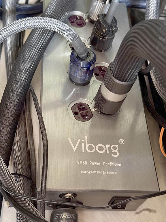 Viborg VM80 Silver電源濾波分佈器一個開心的意外