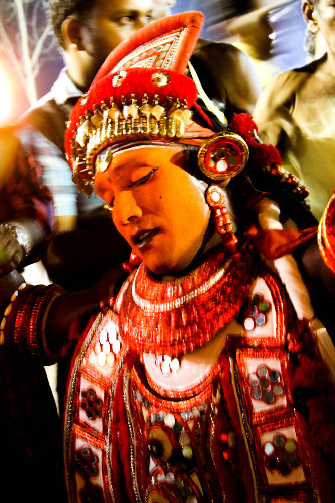 Kasaragod - People and their customs