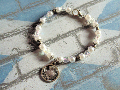 Scottish thistle bracelet with white and clear pearls - outlander ...